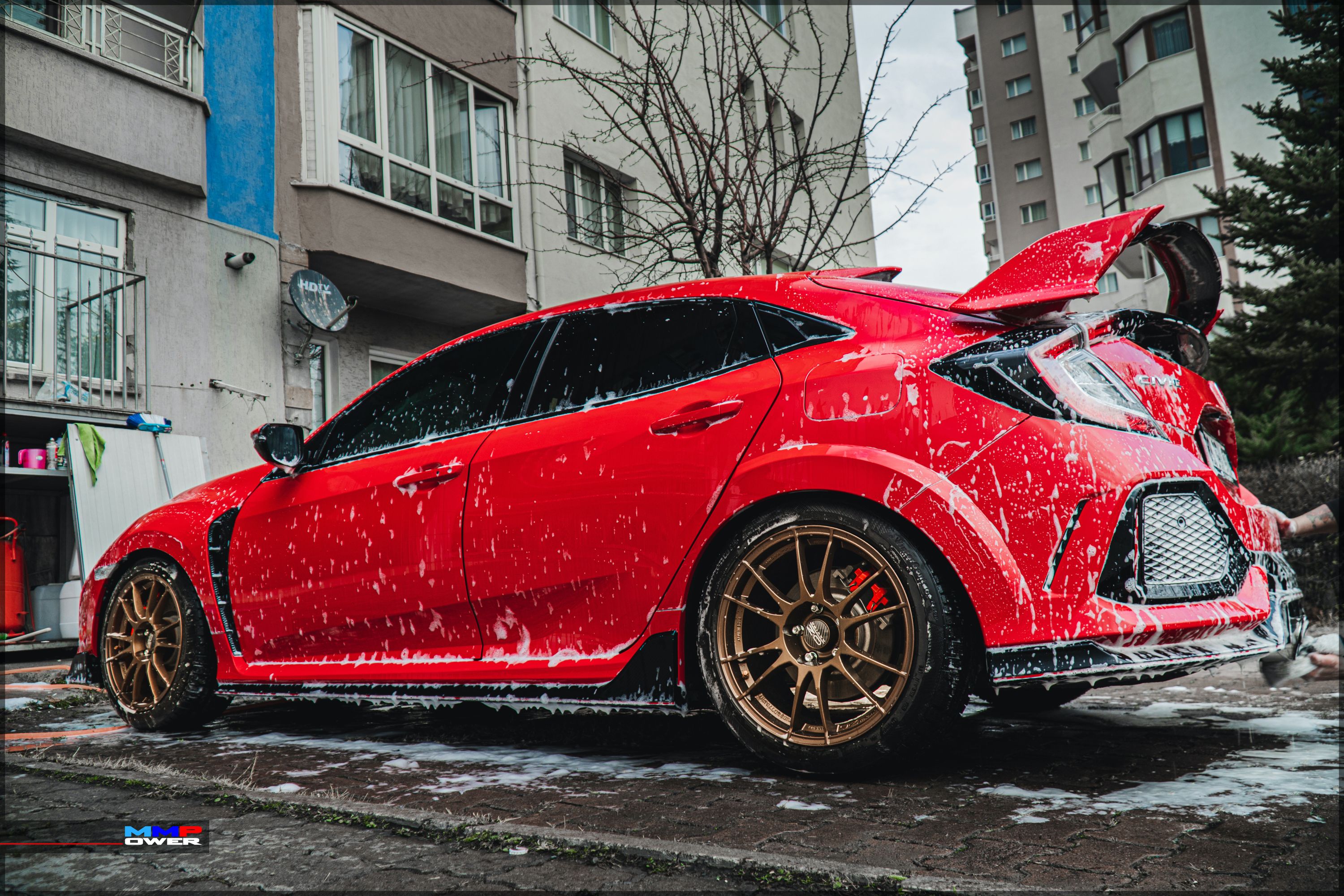 HONDA FK8 TypeR RallyeRed