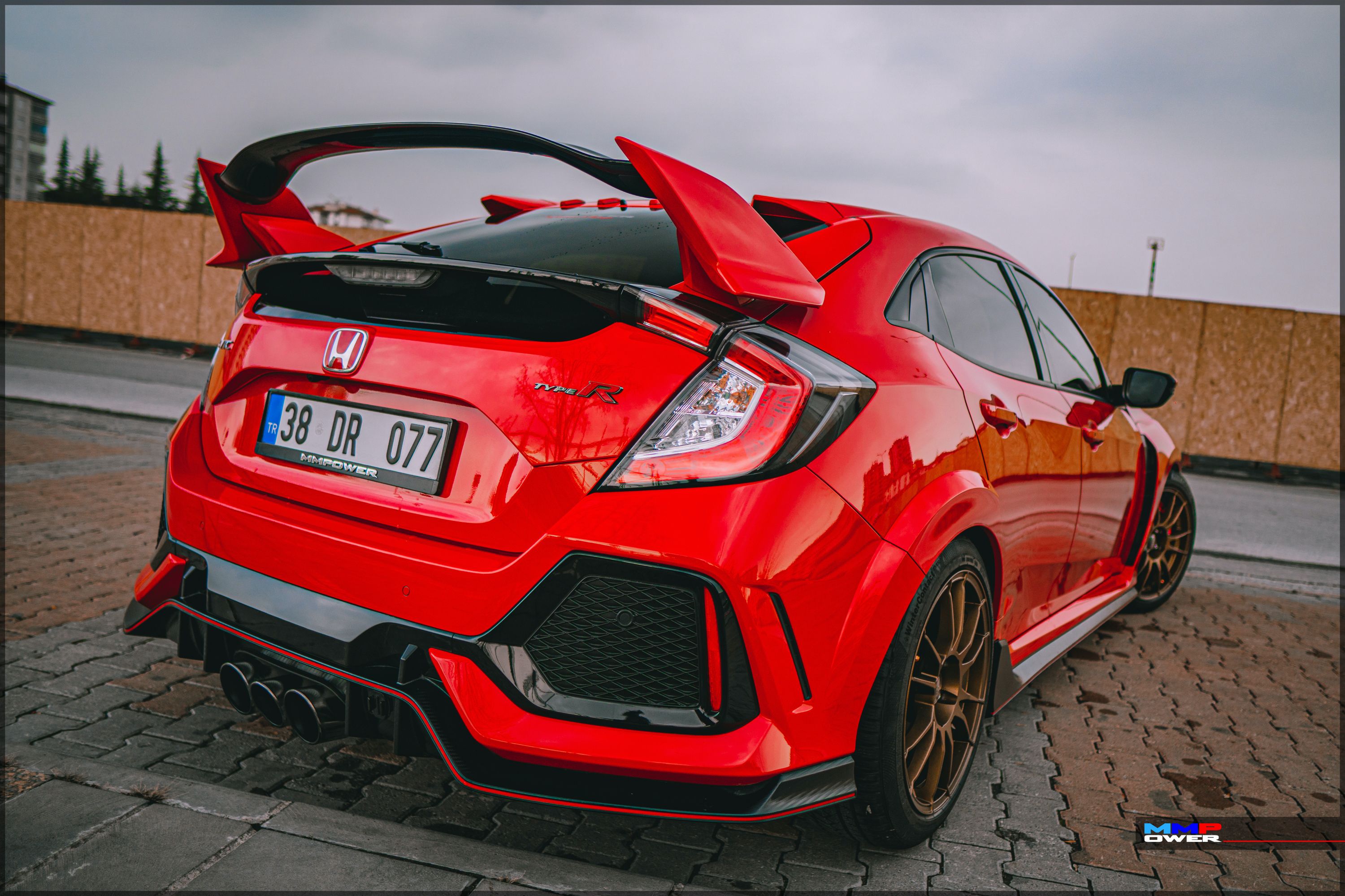 HONDA FK8 TypeR RallyeRed