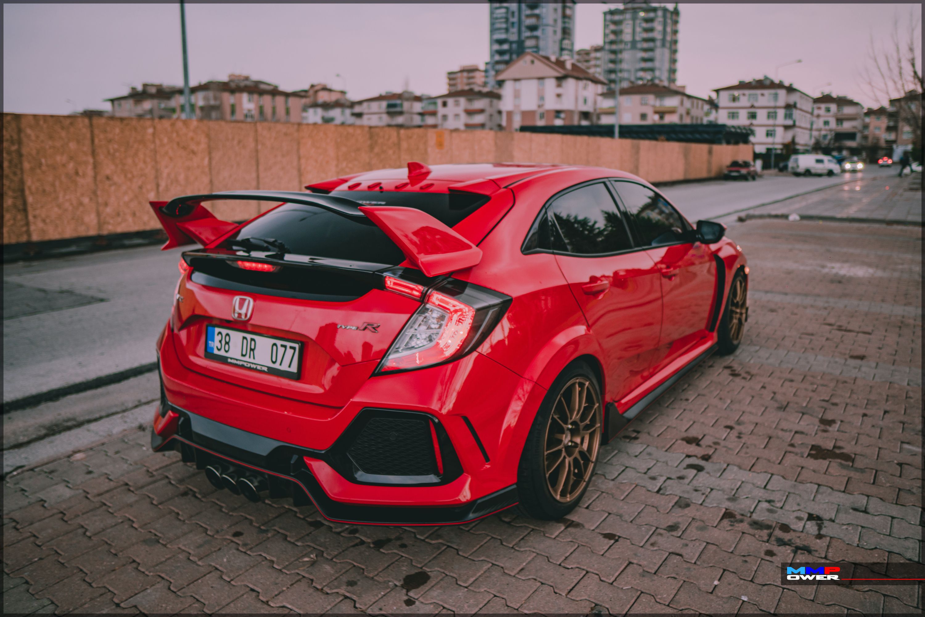 HONDA FK8 TypeR RallyeRed